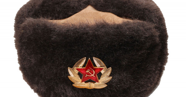 Soviet brown warm winter ushanka hat with star pin badge