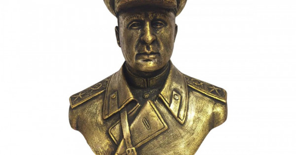Soviet / Poland warlord Konstanty Rokossowski bronze bust
